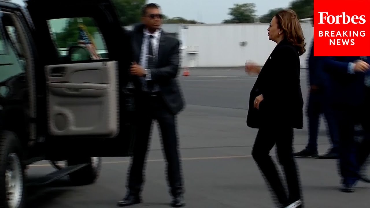 Harris Does Not Answer Reporter Asking, 'Do You Have A Message For The ...