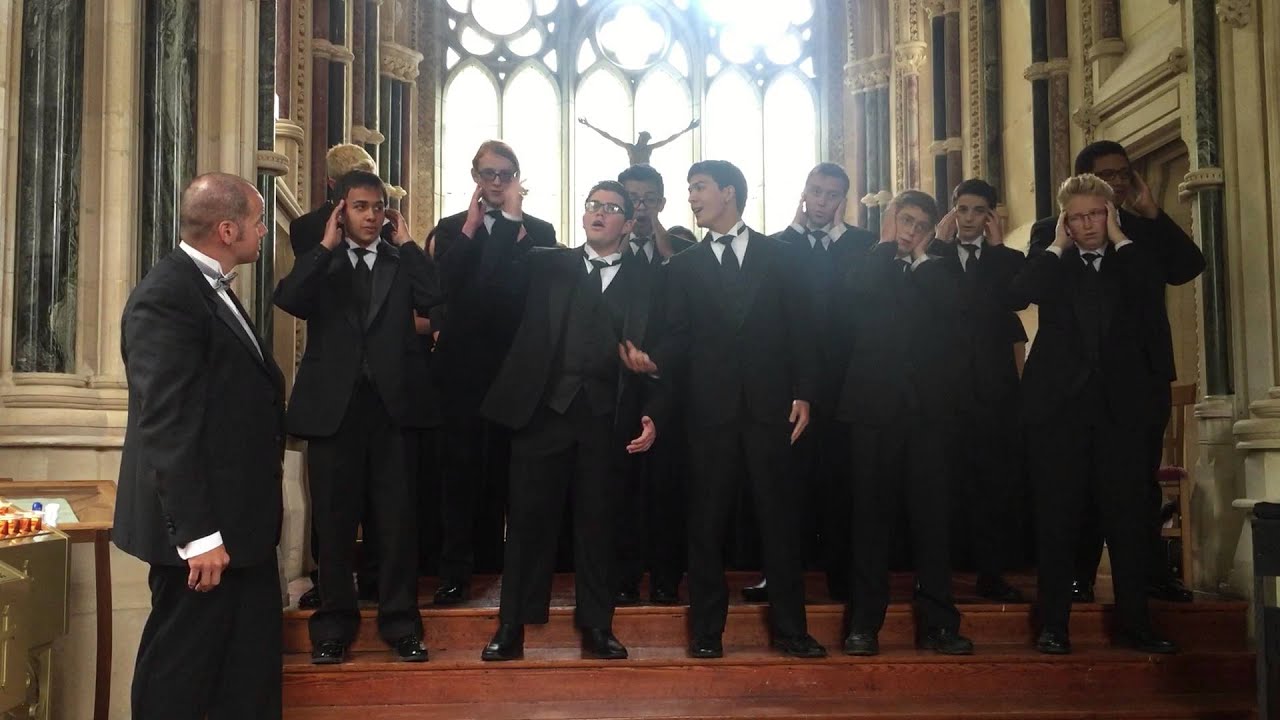 Gilroy HS Choir - Manly Men - YouTube