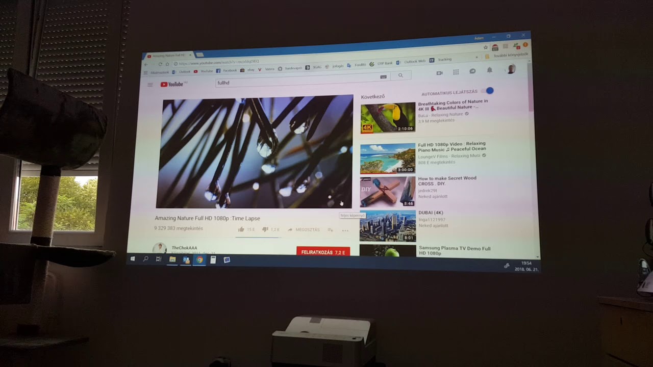 Optoma hd25e - YouTube