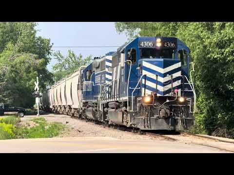 LSRC 4306 & LSRC 6301 Southbound in Alpena, Mi on June 11th, 2025 - YouTube