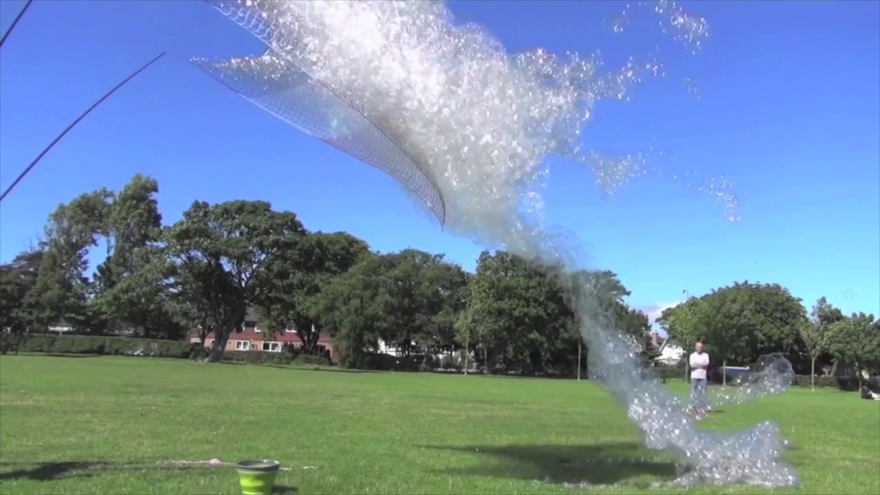 Paris Bubble Act - YouTube