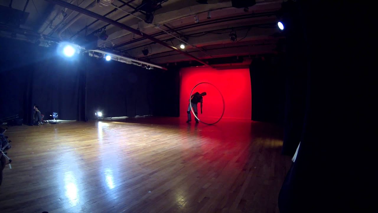 Flow Show NYC 2013: Mitch Lustig - Cyr Wheel - YouTube