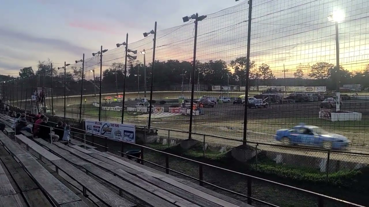Grandview Speedway Outlaw Enduro Series 9/2/22 - YouTube