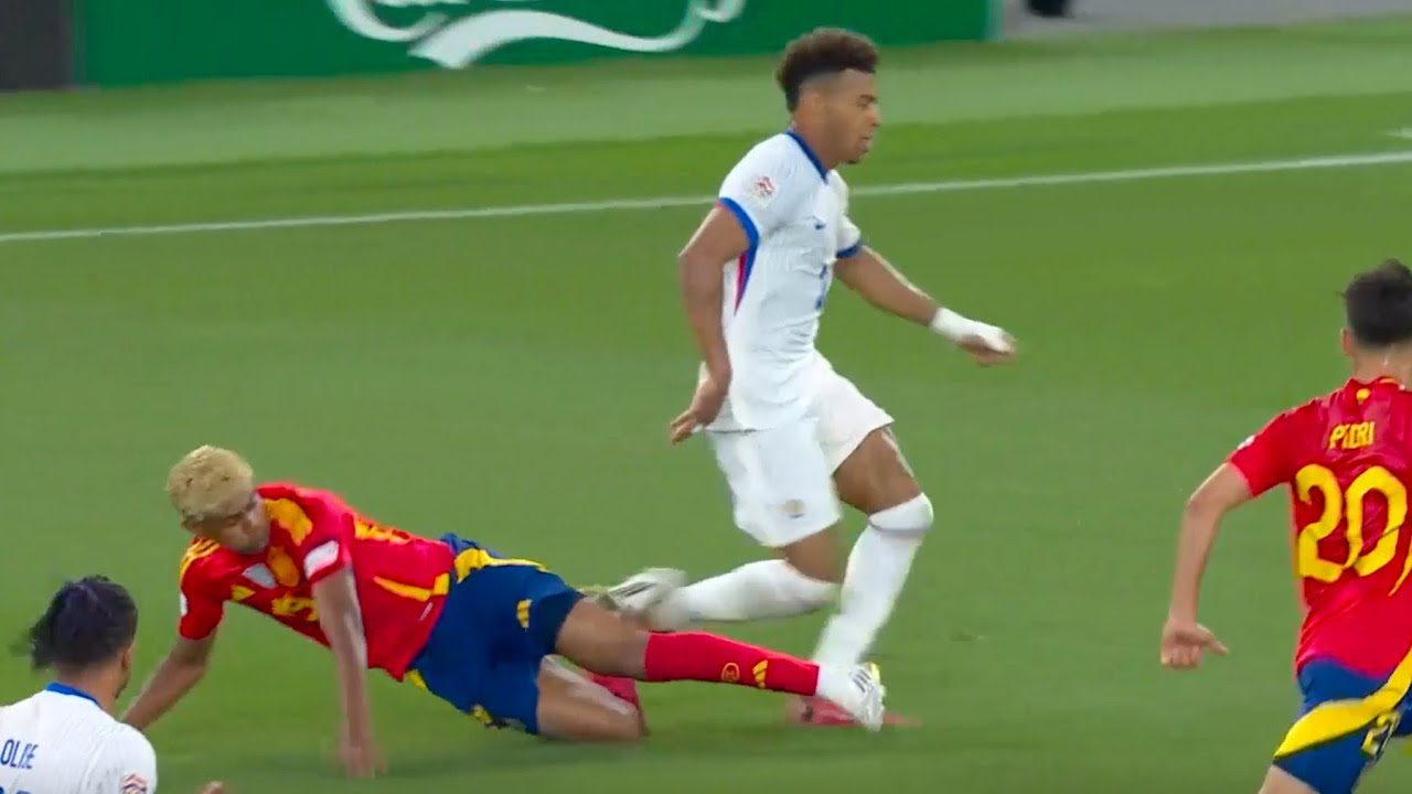 Lamine Yamal vs Désiré Doué | Nations League 2025 Semi-Final Battle ...