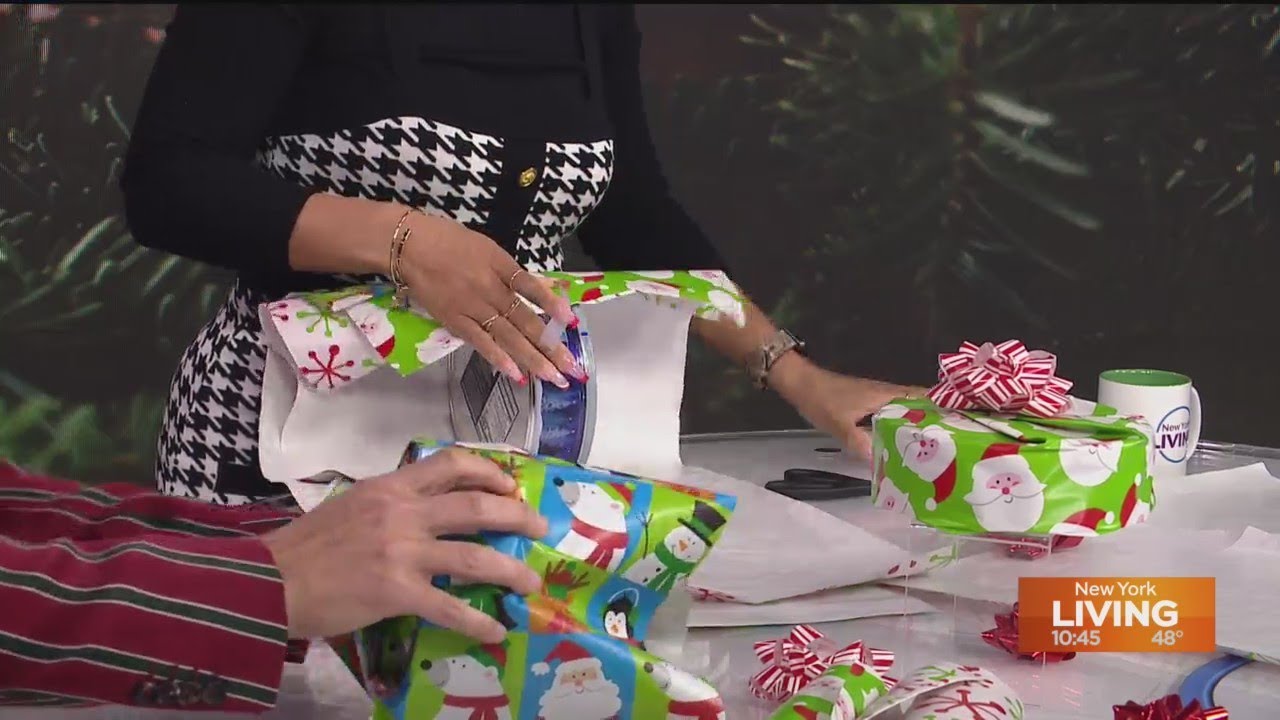 Try out this Tiktok gift-wrapping challenge this holiday season - YouTube