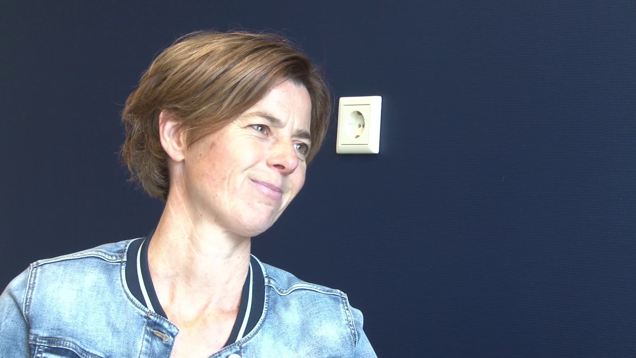 191106 Esther Goossens Psychosomatische fysiotherapie - YouTube