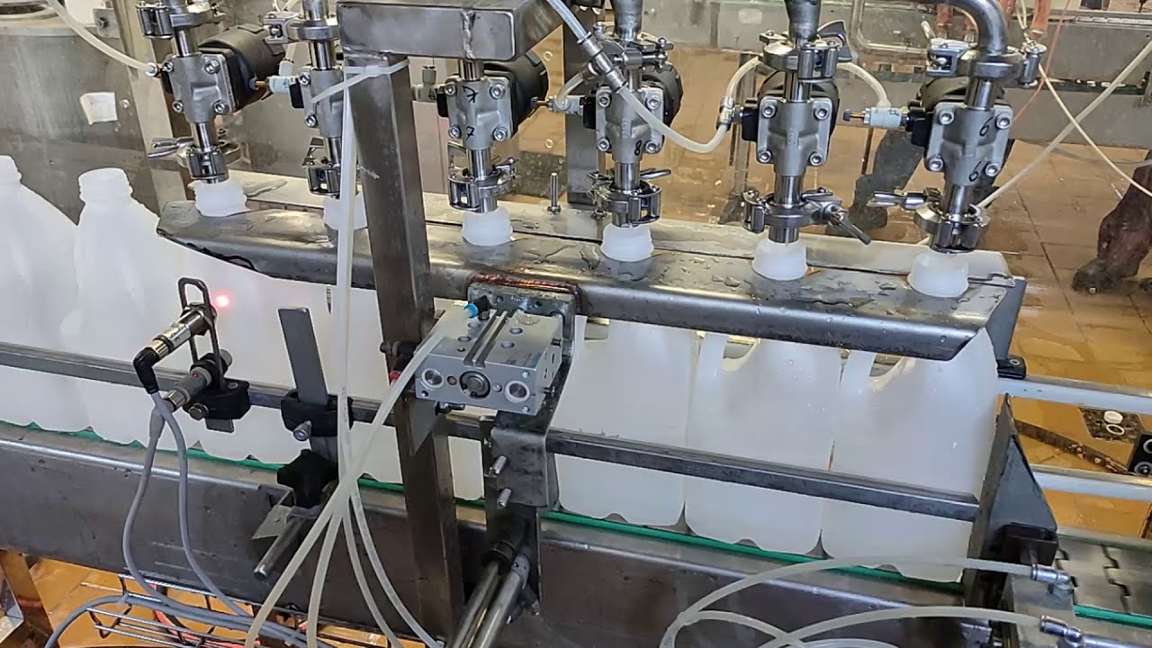 Простой автомат розлива на Moeller Easy (filling machine) - YouTube