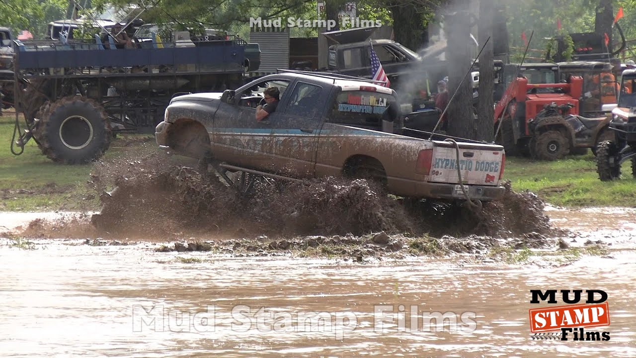Hypnotic Dodge walks the line- Louisiana Mud Fest 2025 - YouTube