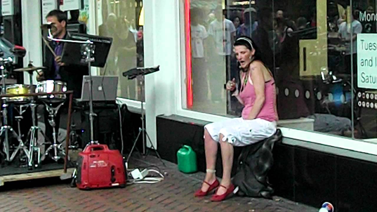 Smackhead in birmingham - YouTube