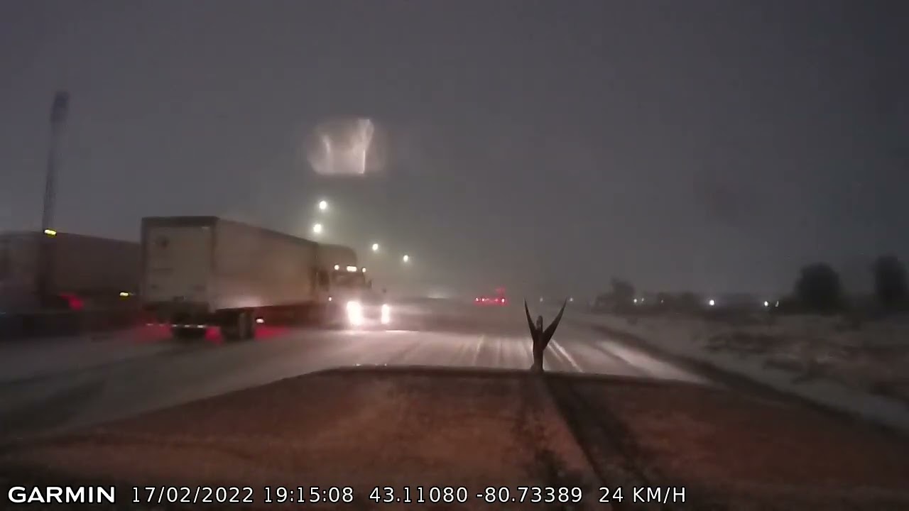 JACKKNIFE Transport Truck With Car TRAPPED In Between! Woodstock ON ...