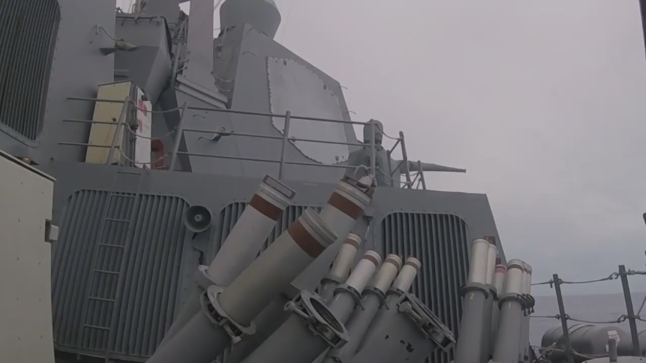 Chaff Launcher – Arleigh Burke-Class Guided-Missile Destroyer - YouTube