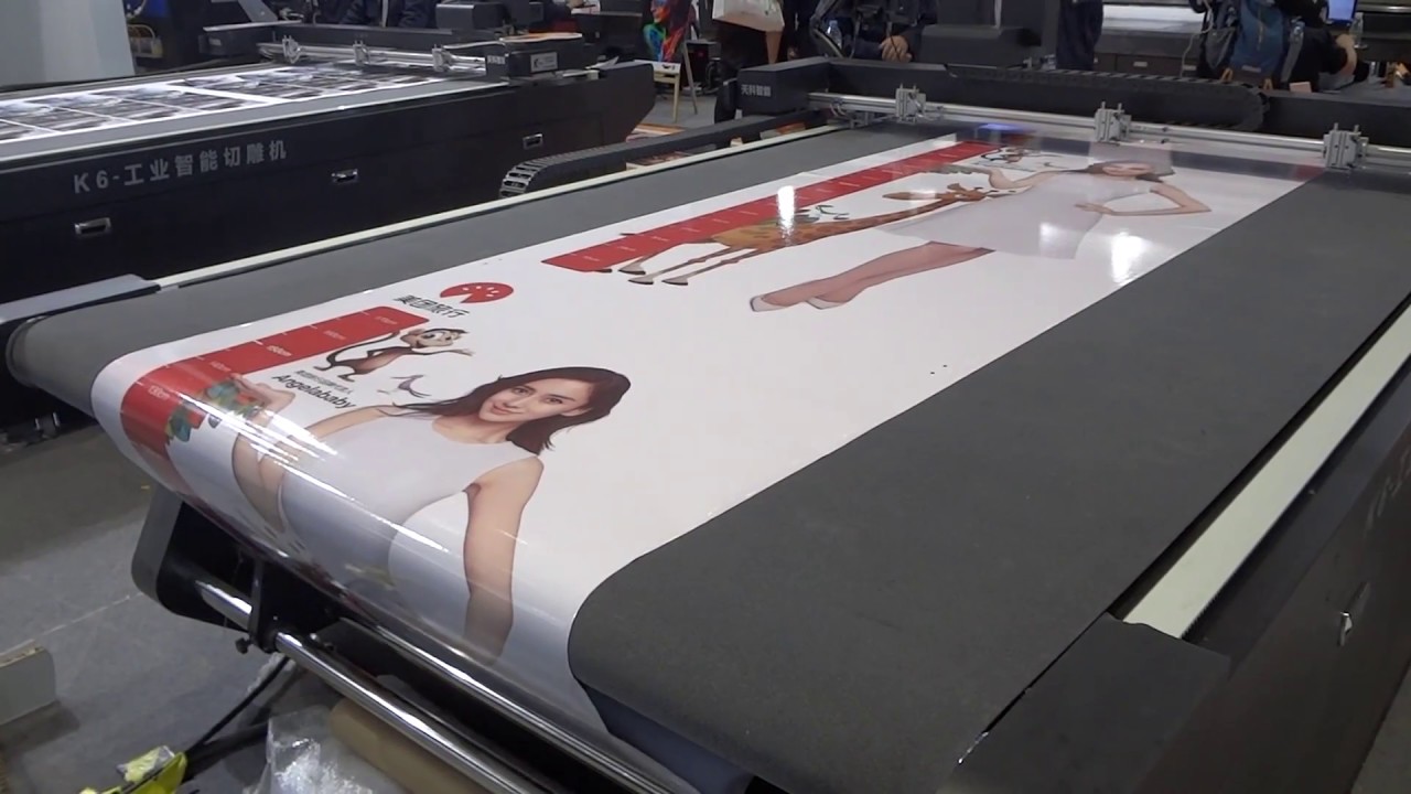 Rotating bed in action - Flatbed Cutting System - YouTube