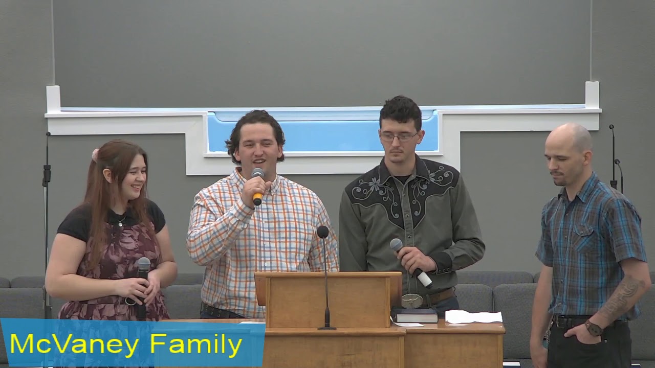 McVaney family singing Wednesday - YouTube