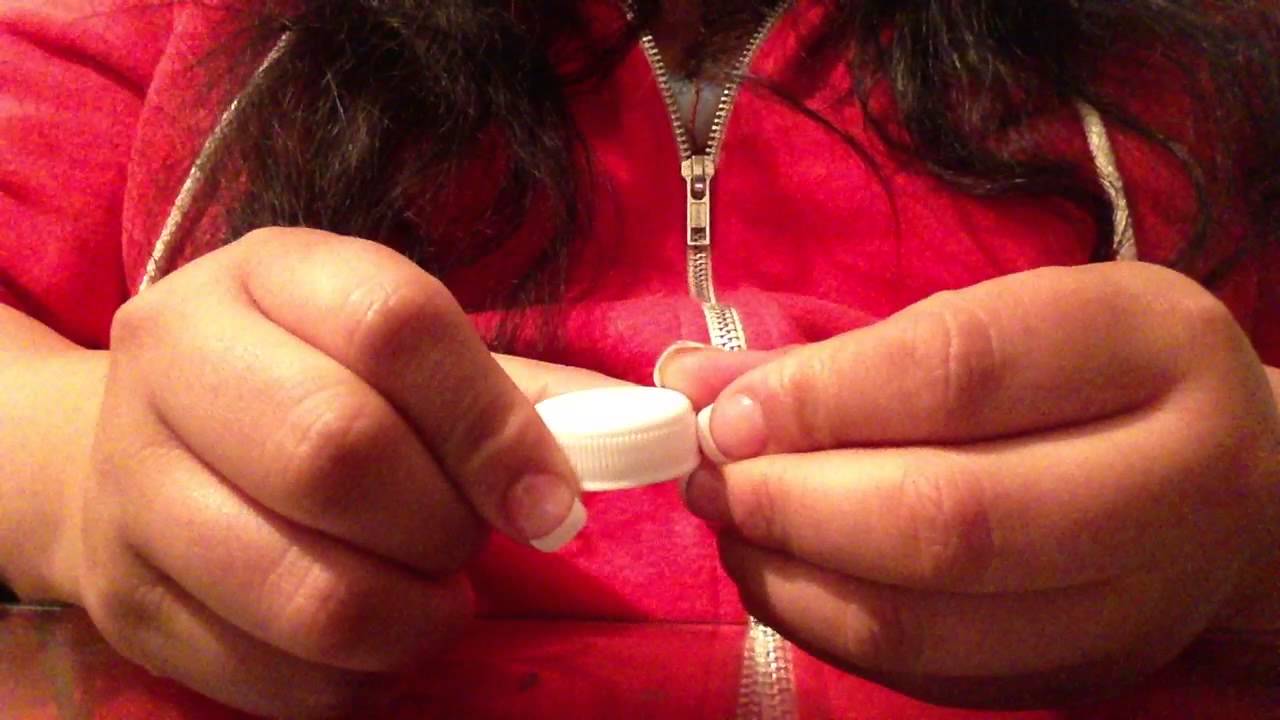 scratching a remote, mild tapping on a glass perfume bottle & playing ...