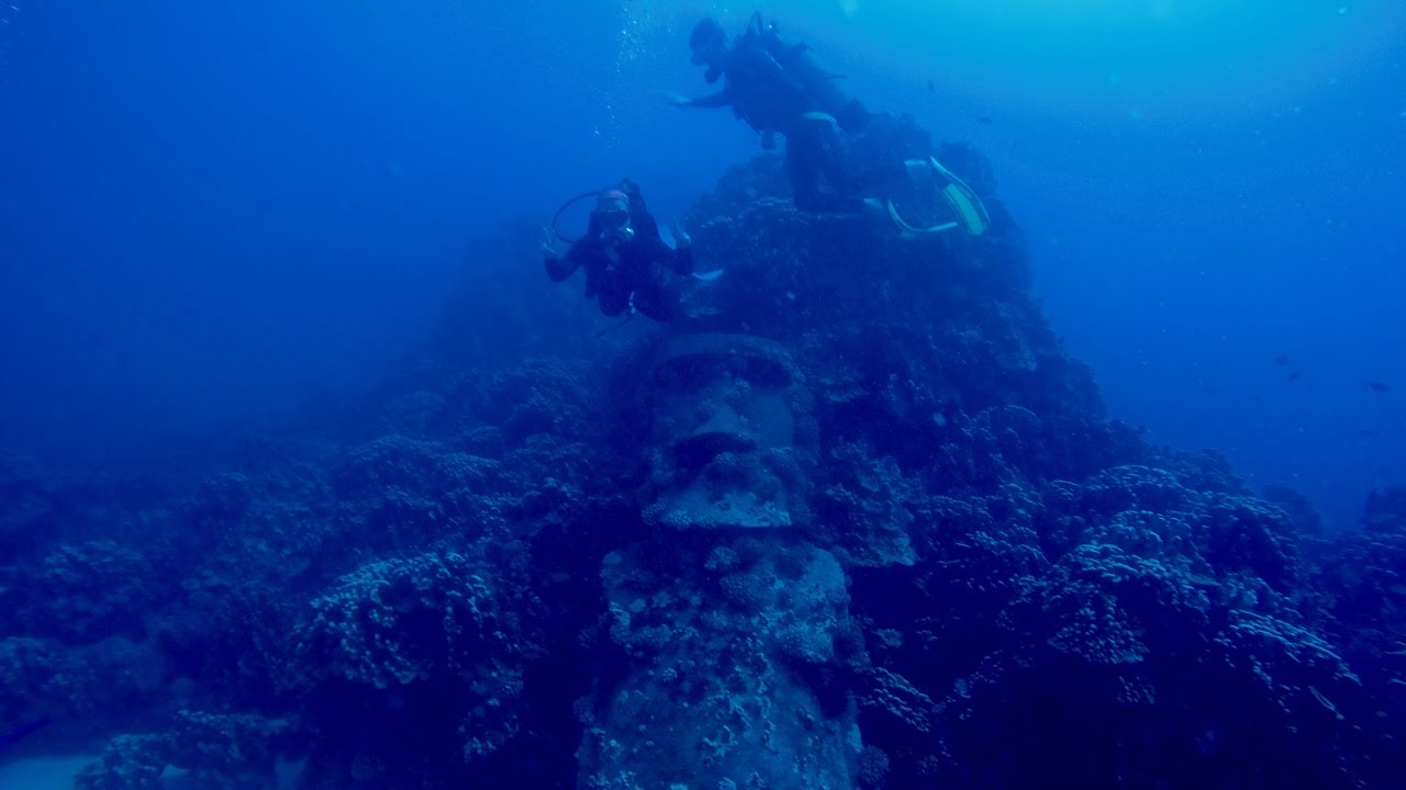 Scuba diving around Easter Island - YouTube
