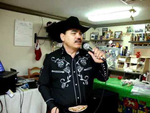 Payaso Javier Solis cover Rodolfo Moreno - YouTube