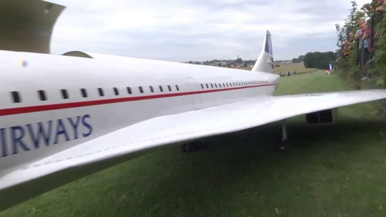 A huge Concorde RC plane powered by two turbines - YouTube