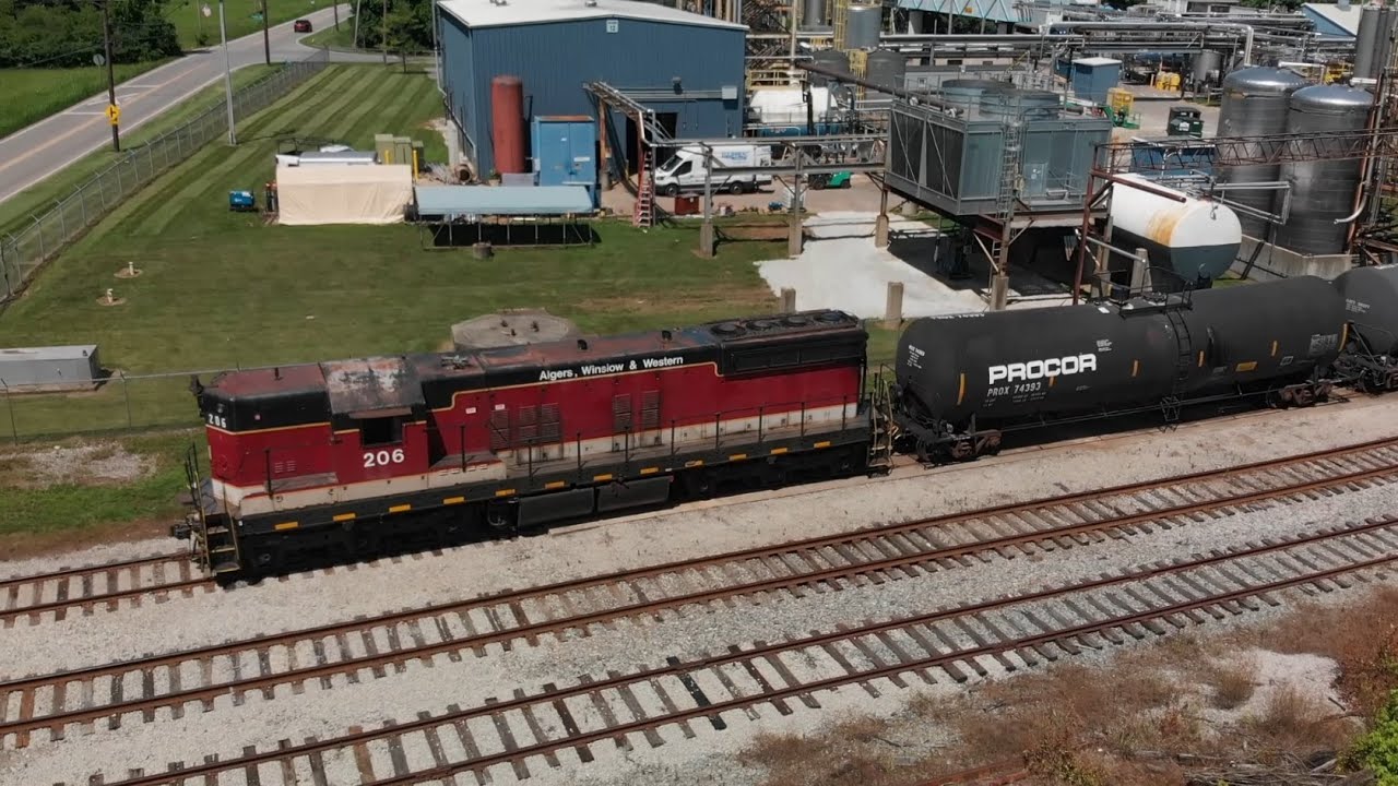 IERR SD9 switching Fernald Ohio AW&W 206 - YouTube
