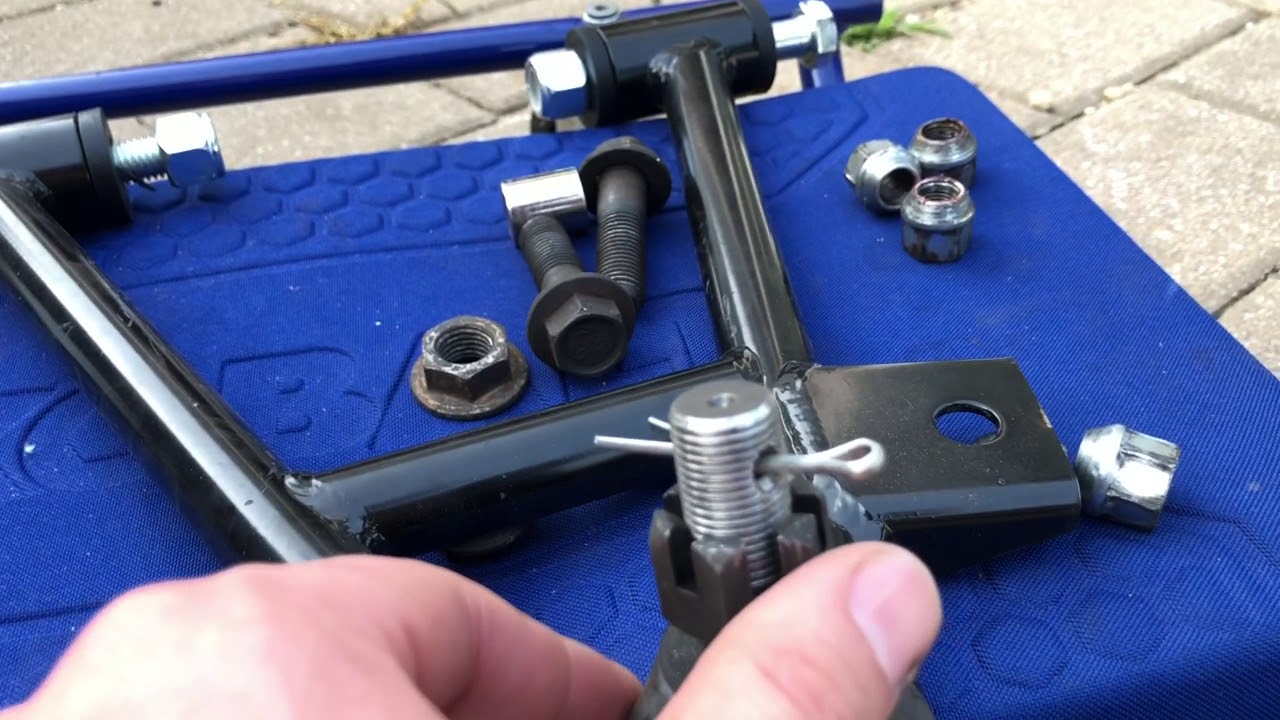 FOX MUSTANG SN95 Spindles On AJE Control Arms Ball Joint Fitment 99-04 ...