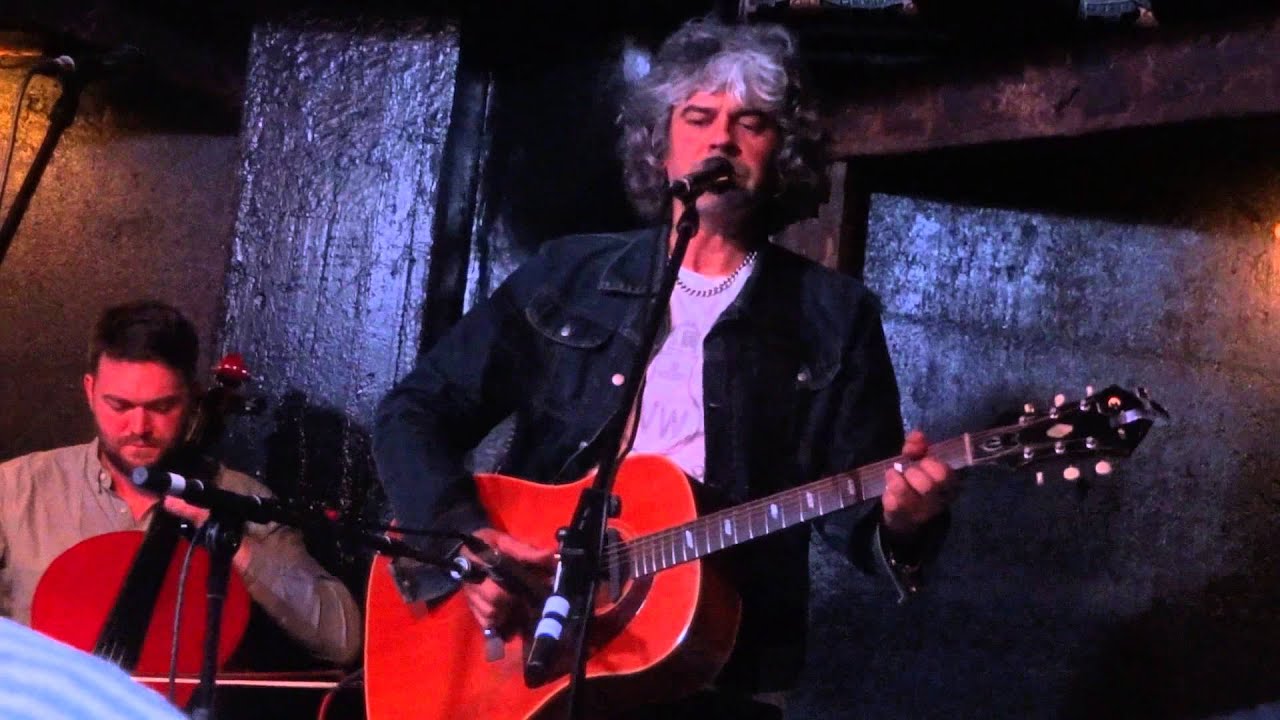 Matt Deighton - Next Year - Live at The Phoenix Club, London 21/10/2013 ...