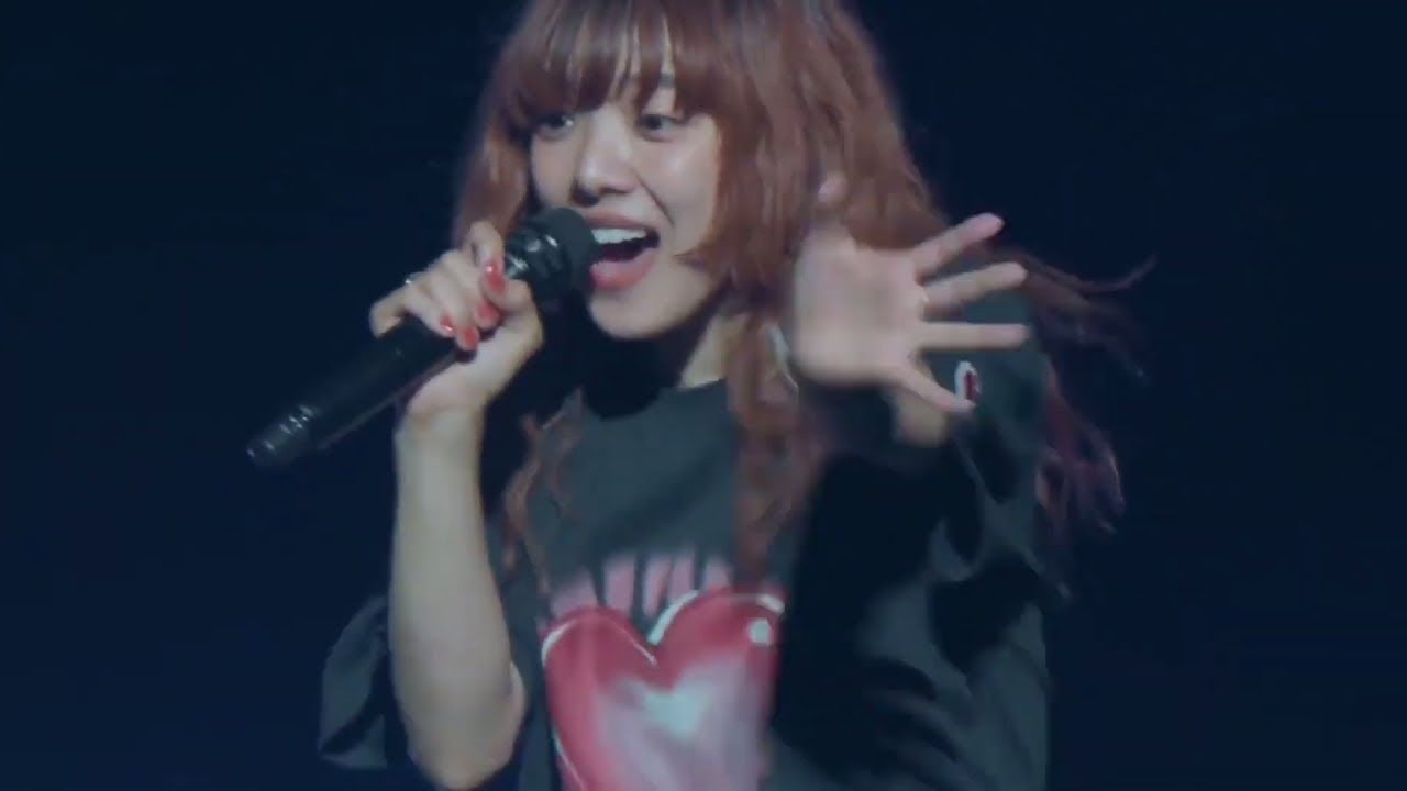 あいみょん – 皐月【AIMYON TOUR 2023 マジカ ル・バスルーム IN TOKYO GARDEN THEATER】 - YouTube