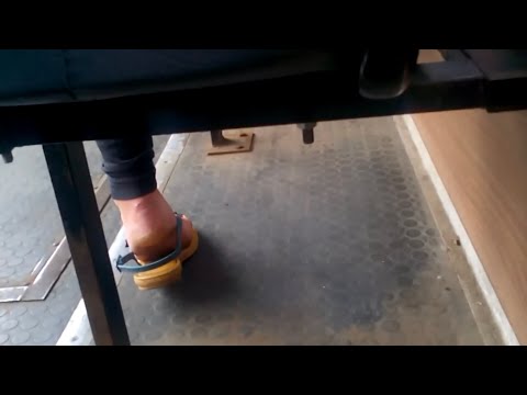 Candid feet, Archive video