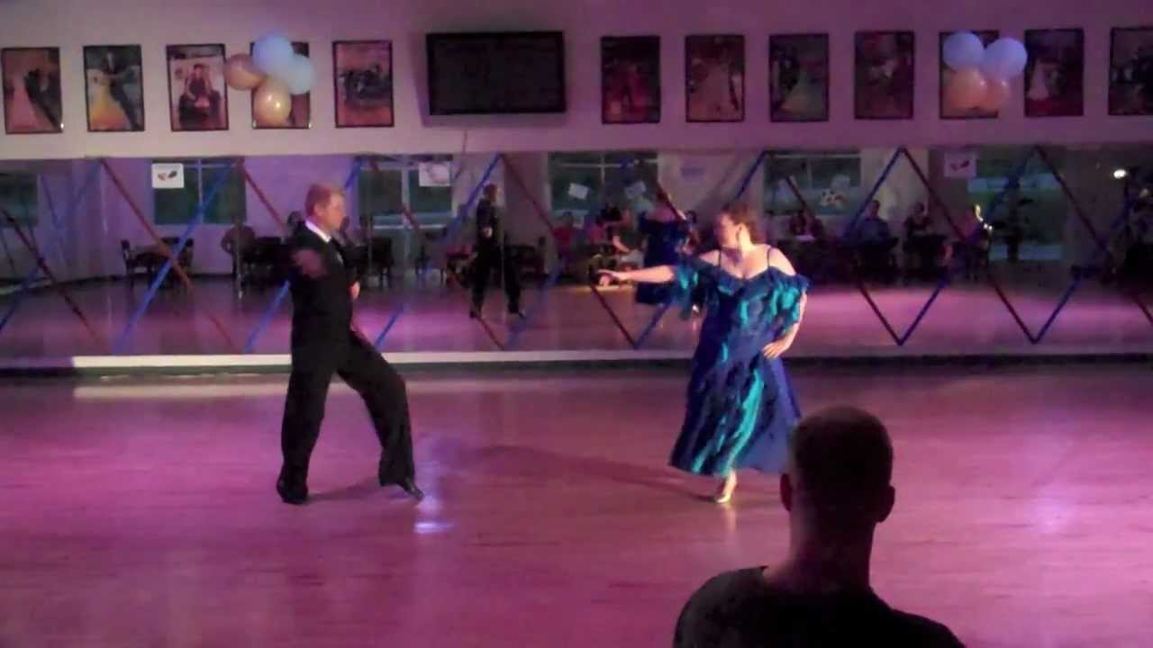 Crystal Gue performs the Tango! - YouTube