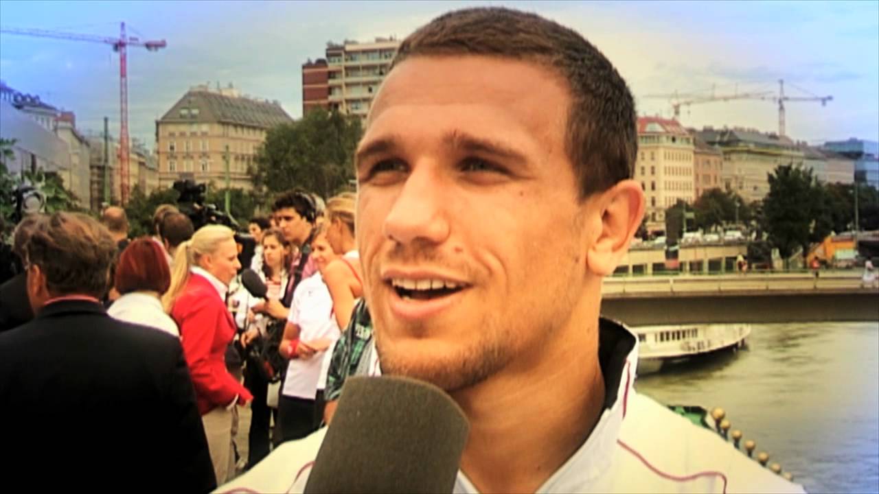 Olympic Team Austria Amer Hrustanovic Ringen - YouTube