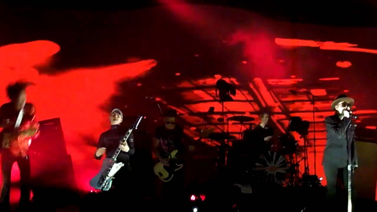 Sort Sol - Shaheeba Bay - YouTube