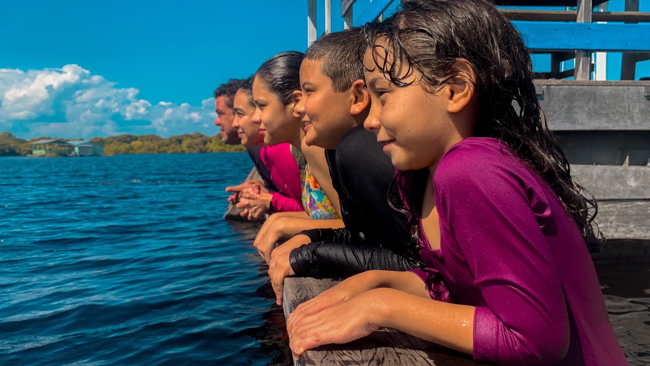 Abaré, um flutuante no meio do Rio Negro. ☀️🔥 - YouTube