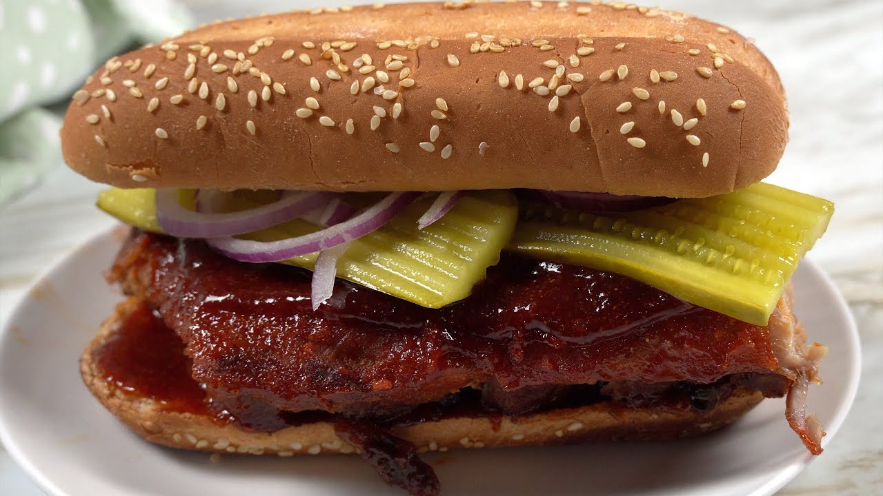 The BEST homemade McDonald McRib Sandwich #mcdonalds #cooking #easy # ...