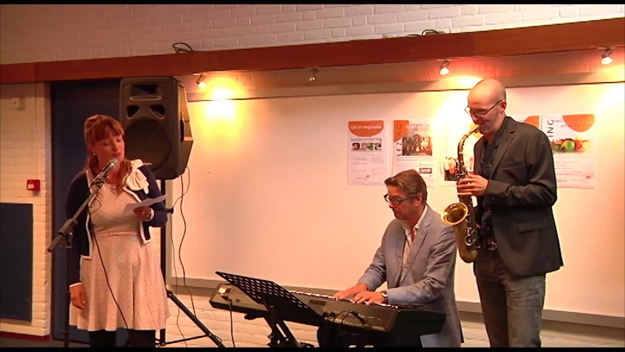 Opening expo "Herschepping" van Ottolien Dirks, door Kim Weimar - YouTube