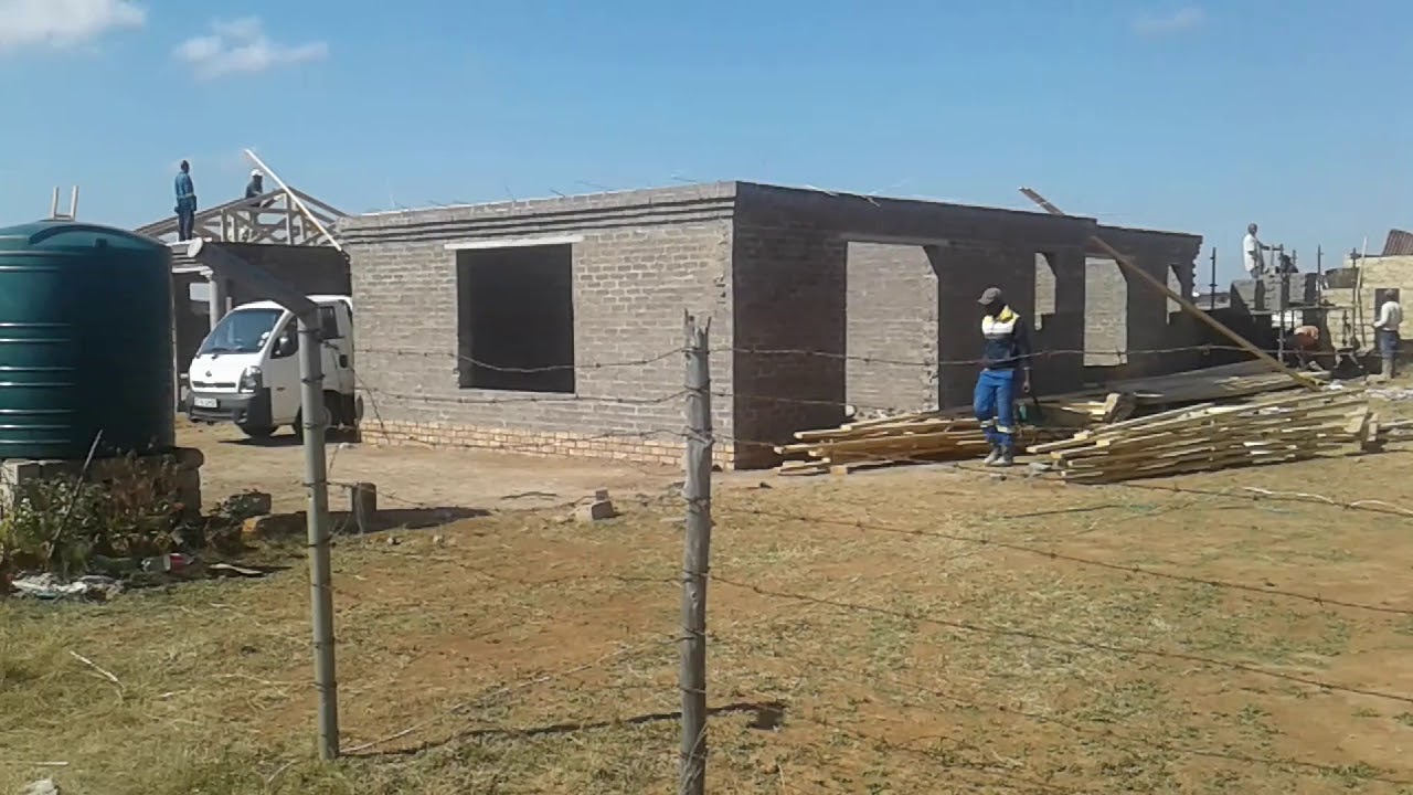 H&W Builders Roof Experts. - YouTube