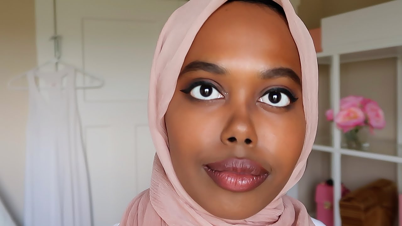 How To Get BIGGER Lips (in 1 Minutes) TESTED: INDIA Vs SOMALIA | DIY ...