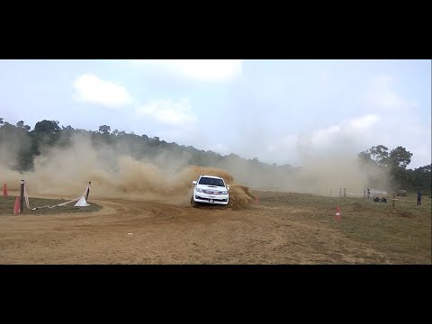 TOYOTA FORTUNER trying to do a DRIFT !!! - YouTube