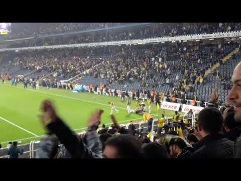 FENERBAHÇE-Sivasspor Maçı Soldado Golü Sonrası Migros Tribünü...