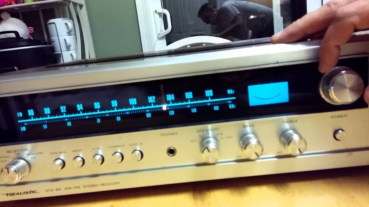 Realistic STA-84 AM/FM Receiver - YouTube