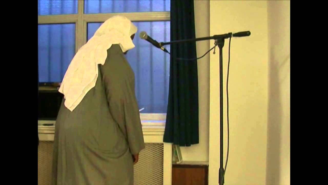 Shaykh Abdur Rashid Sufi reciting in al-Susi 'an Abi `Amr at Al Muntada ...