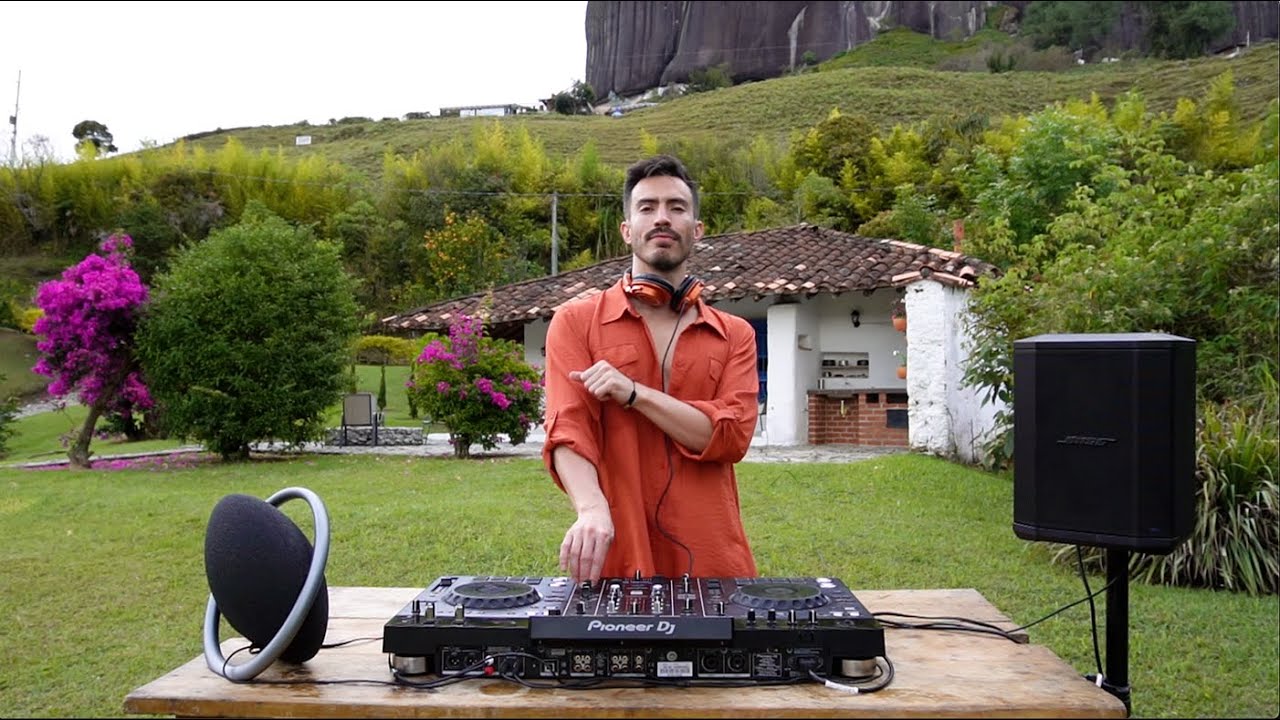 Christian Corsi - Live @ Guatapé, Colombia 2024 / Melodic Techno ...