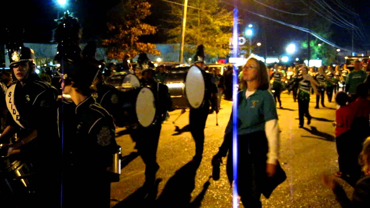 Slidell High School, LA) Tiger Marching Band - Krewe of Selene Parade ...