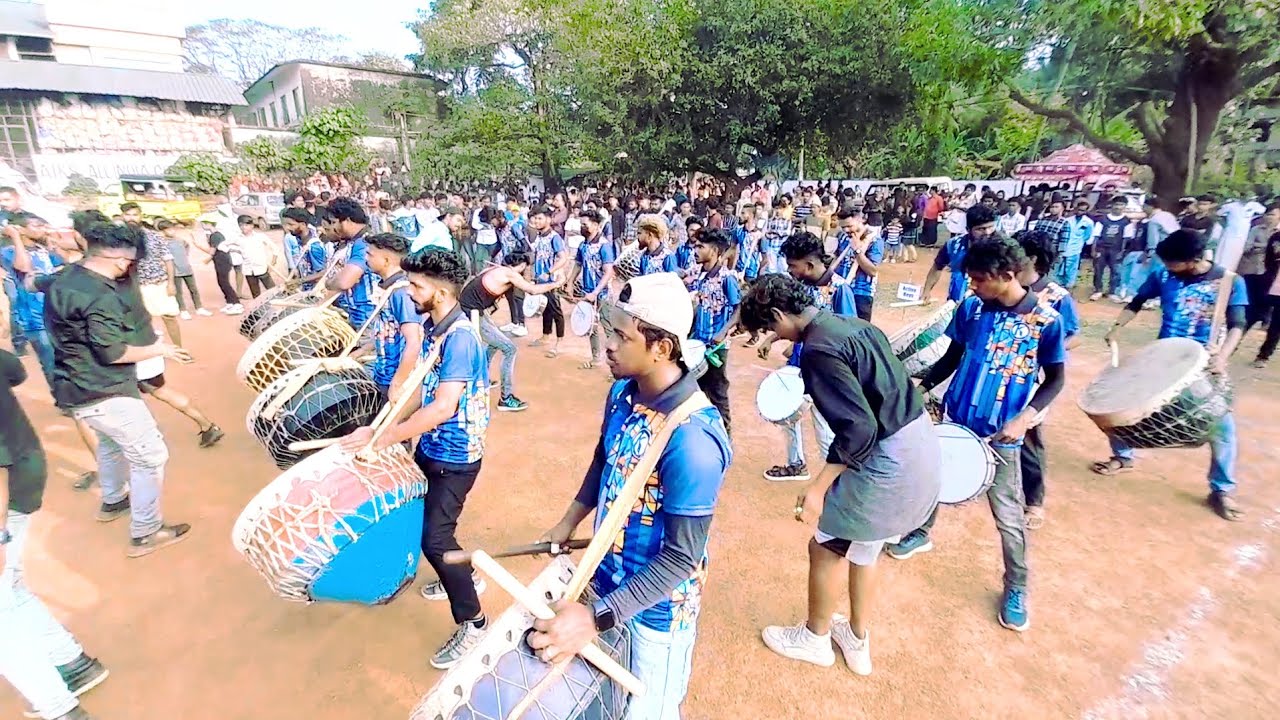 പുതിയ തുടക്കം ഗംഭീരം 😵🔥 Kareebians Thambolam At Perumpilavu fest 2023 ...