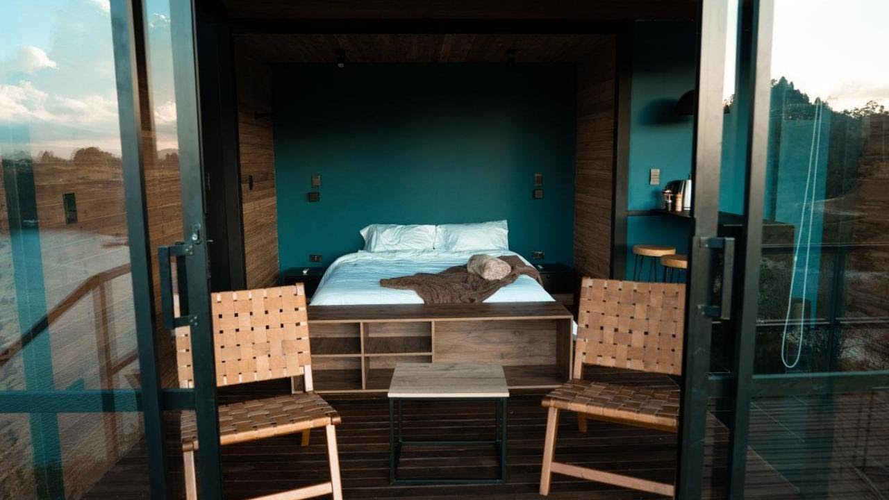 The Boato Hotel, Guatapé, Colombia - YouTube