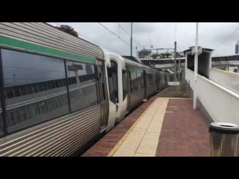 Transperth A Set 30/40 on a all stations Thornlie T service arriving ...