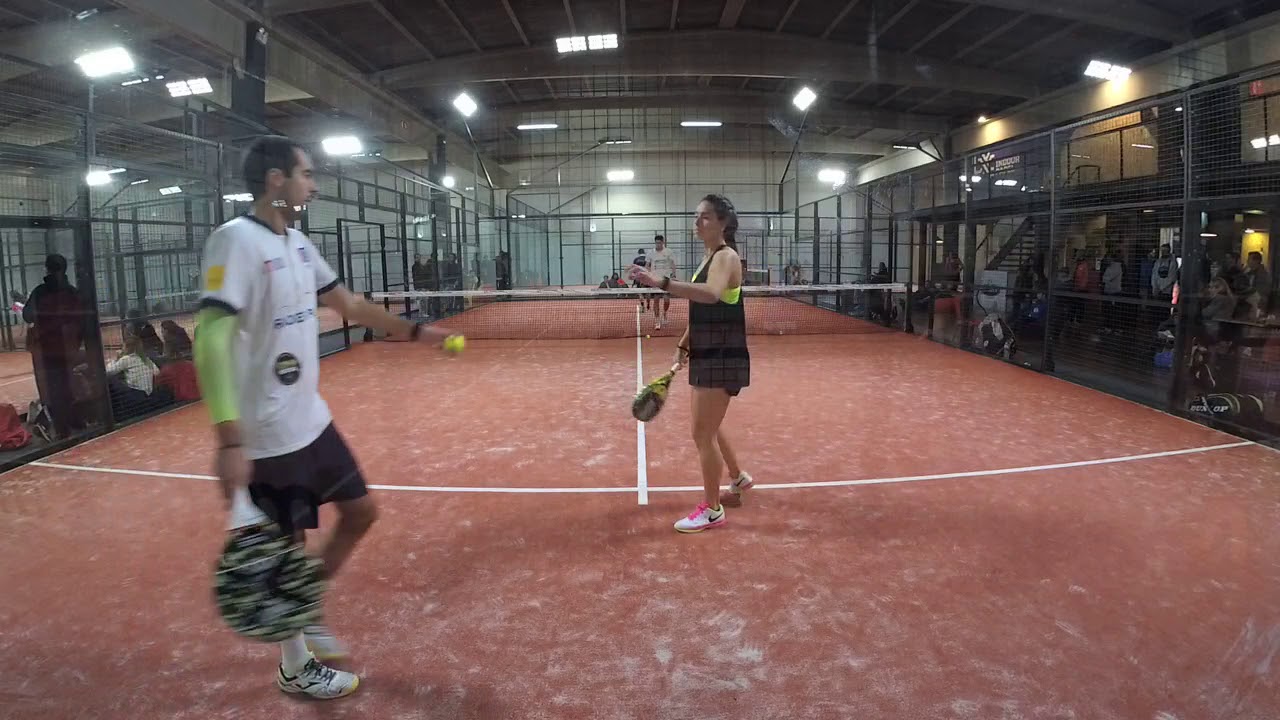 Padel Wall: Clash 2018 (LX Indoor) - Final M1 - YouTube