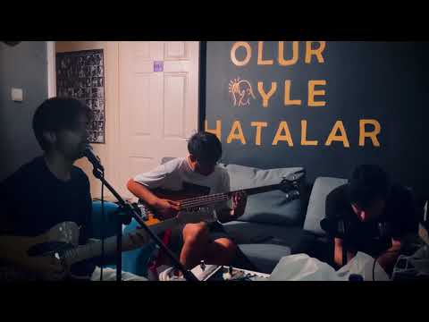 Ufuk Özkan - Boğuluyorsun Cover