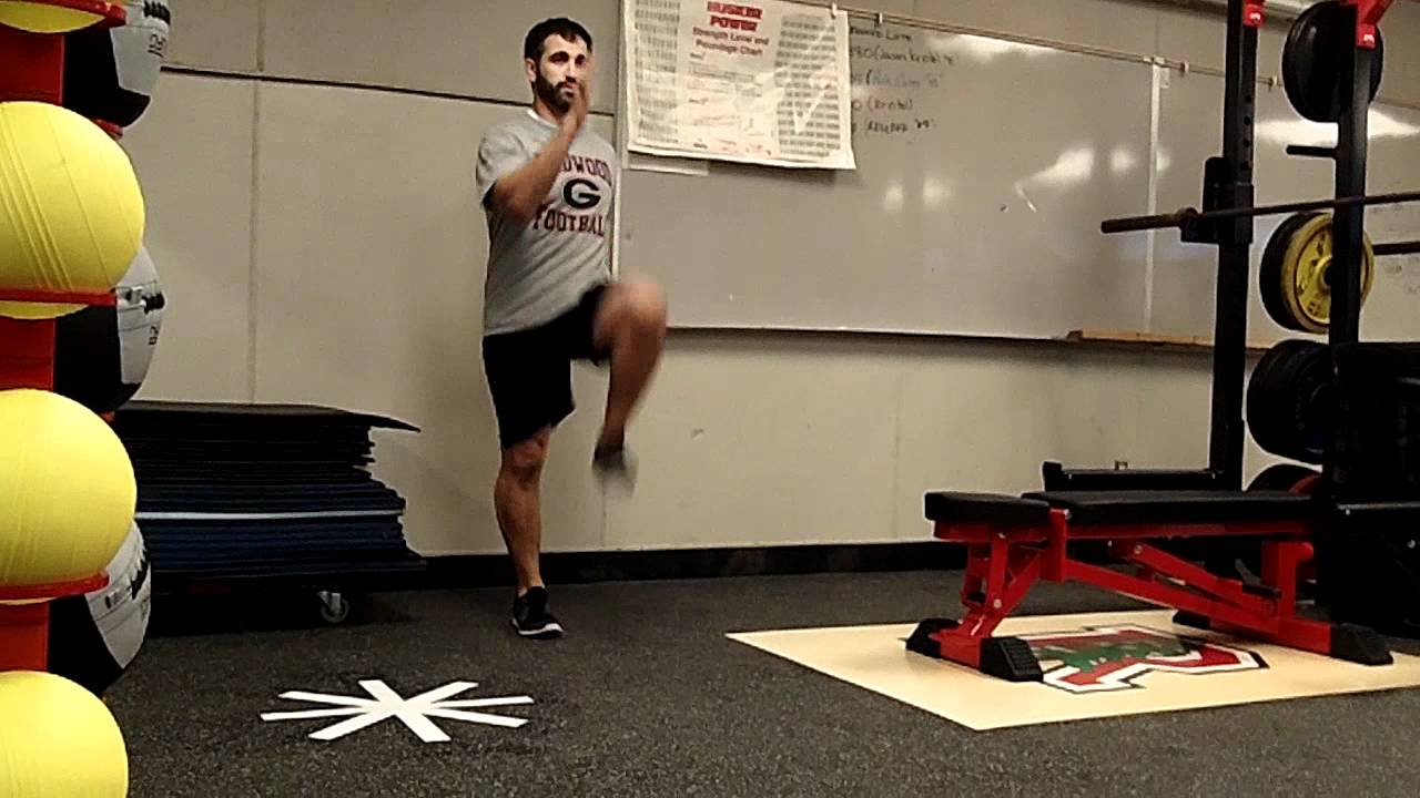 walking mechanics - YouTube