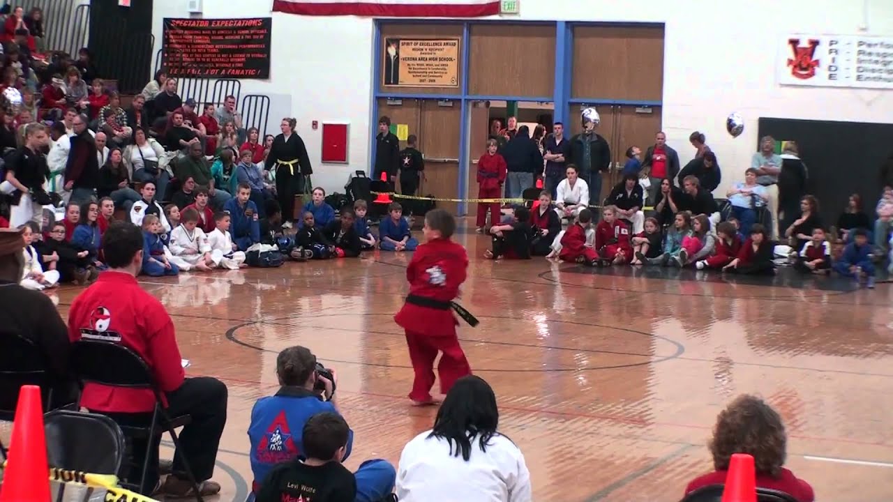 Steven Ladwig Grands Form @ Spring 2011 SWO - YouTube