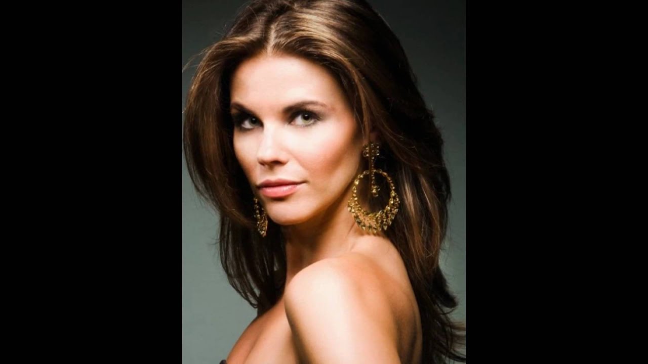 Meredith's Glamour Shots - YouTube