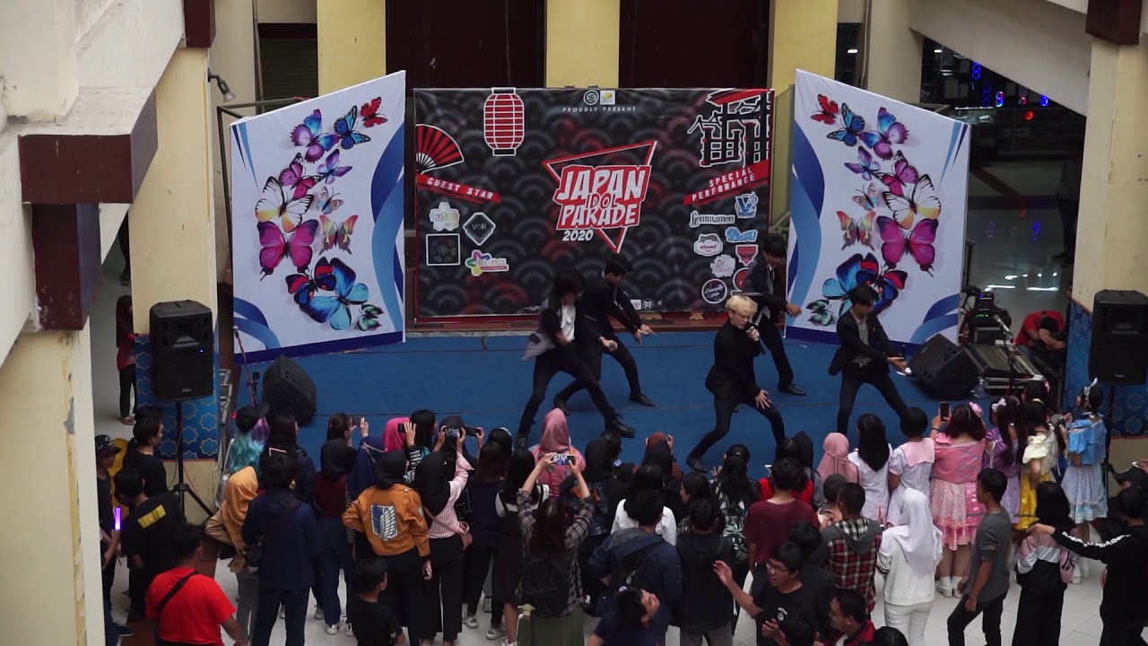 VOiR - Show Me The Light (Live at Japan Idol Parade Bandung) - YouTube