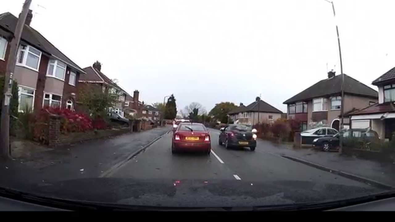 Overtaking Queuing Traffic on the Wrong Side of the Road - YouTube
